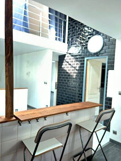 Centre Ville-Commerce, Enghien-les-Bains : Appartement 4 pièces à louer