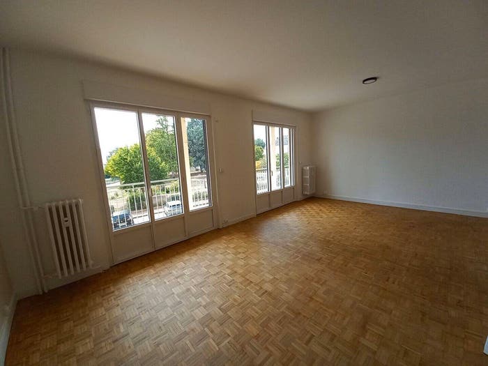 Appartement 5 pièces à Le Centre-Gare, Roanne, à louer