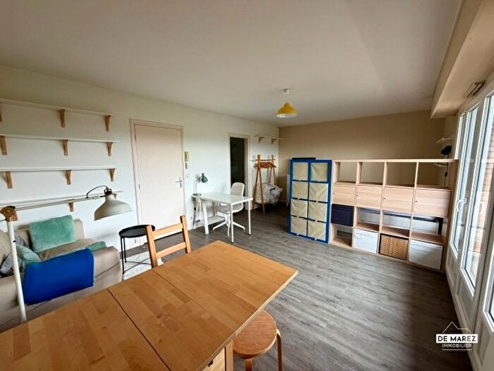 La Madeleine, Grand Boulevard : Appartement 1 pièce à louer