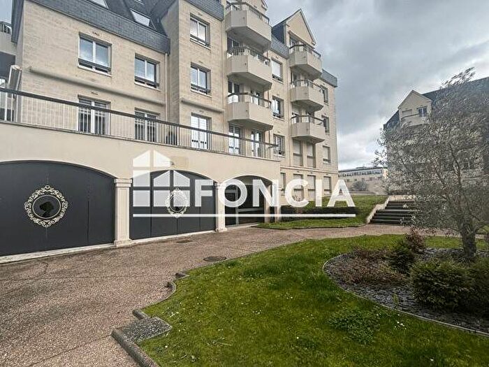 Appartement à louer - Centre Ancien, Caen - 1 pièce