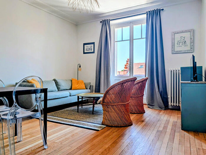 Annecy, Centre-ville, Vieille ville, Marquisats : Appartement 2 pièces à louer