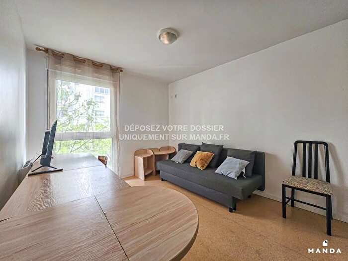 Appartement 1 pièce à louer à Faubourg de lArche, Courbevoie