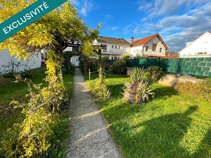 Maison à vendre - Savigny-sur-Orge, Cherchefeuilles - 5 pièces - 3 chambres