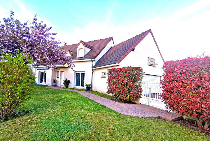 Maison à vendre - Chécy - 6 pièces - 5 chambres