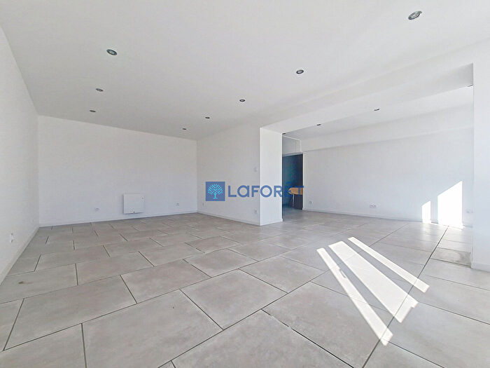 Maison à vendre - Teillé - 5 pièces - 3 chambres