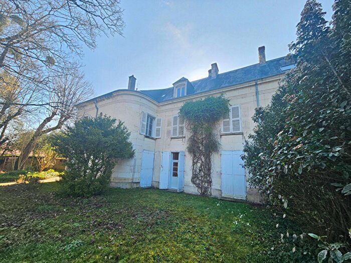 Maison 6 pièces à Loches, à louer