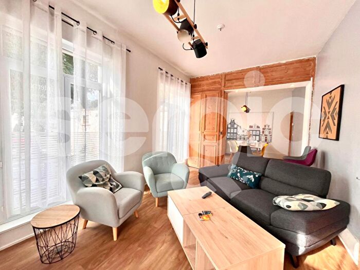 Appartement 9 pièces à Arras, Préfecture, à louer