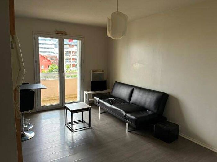 André Theuriet, Clermont-Ferrand : Appartement 1 pièce à louer