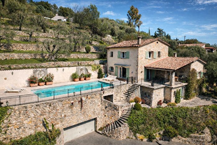 Maison 6 pièces à vendre à Tourrettes-sur-Loup