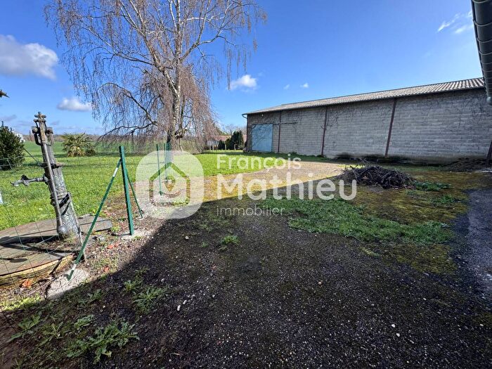 Appartement à louer - Dompierre-sur-Chalaronne - 5 pièces