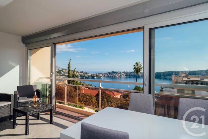 Villefranche-sur-Mer : Appartement 3 pièces à louer