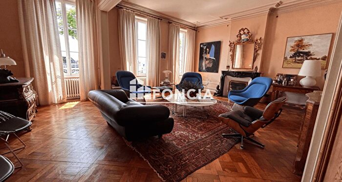 Maison à vendre - Tonnay-Charente - 7 pièces - 2 chambres