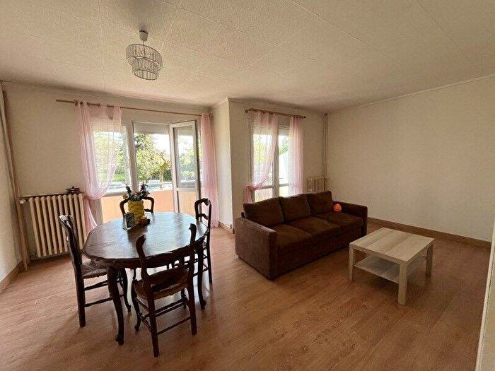 Appartement à louer - Panessac, Graulhet - 3 pièces - 2 chambres