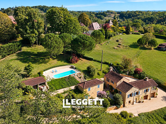 Maison 9 pièces à vendre à Sarlat-la-Canéda