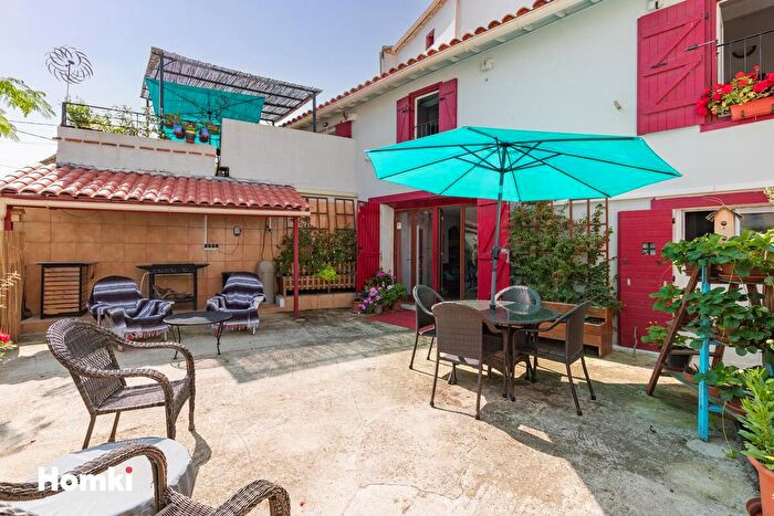 Maison à vendre - Villeneuve-lès-Montréal - 6 pièces - 4 chambres