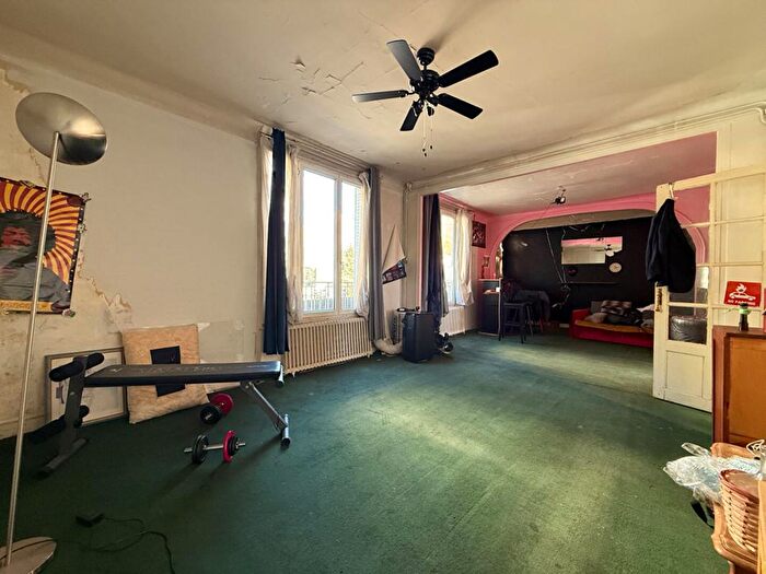 Appartement à vendre - Cachan, Ouest Sud - 2 pièces - 1 chambre