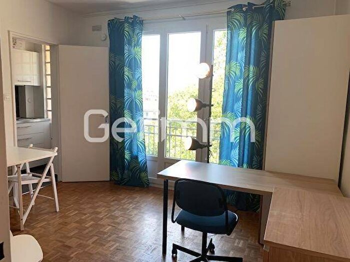 Berriat-Ampere, Grenoble - Appartement 1 pièce à louer