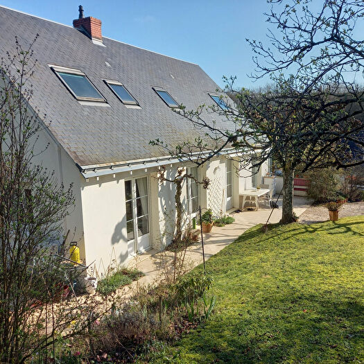 Maison à vendre - Vouvray - 8 pièces - 4 chambres