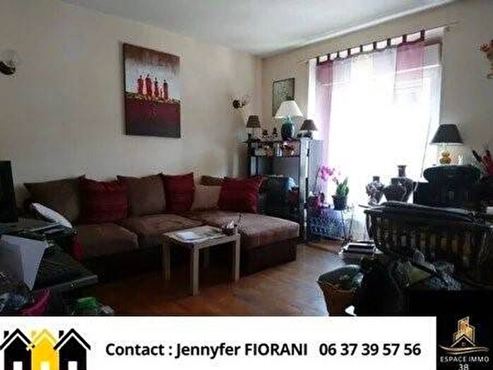 Appartement à louer - La Mure - 3 pièces - 2 chambres