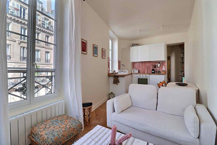 Appartement 2 pièces à louer - Goutte d'Or-Château Rouge, Paris 18ème arrondissement