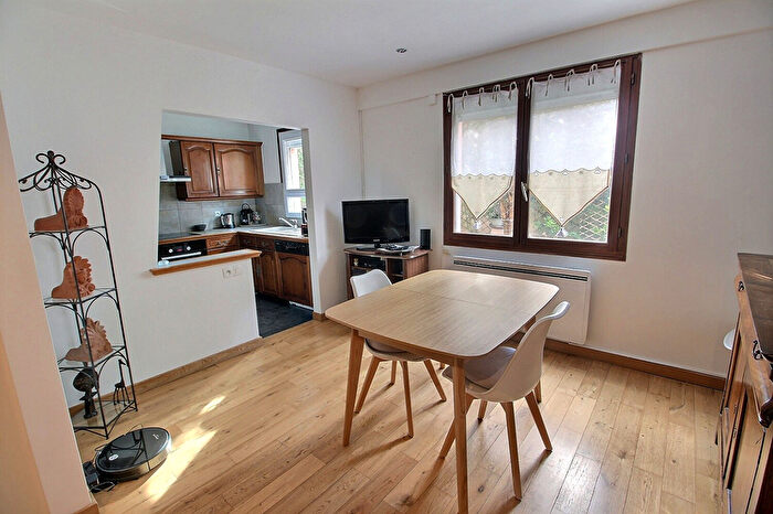 Maison à vendre - Montreuil, Ruffins, Théophile Sueur - 5 pièces - 3 chambres