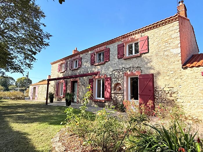 Maison à vendre - Saint-Père-en-Retz - 6 pièces - 5 chambres