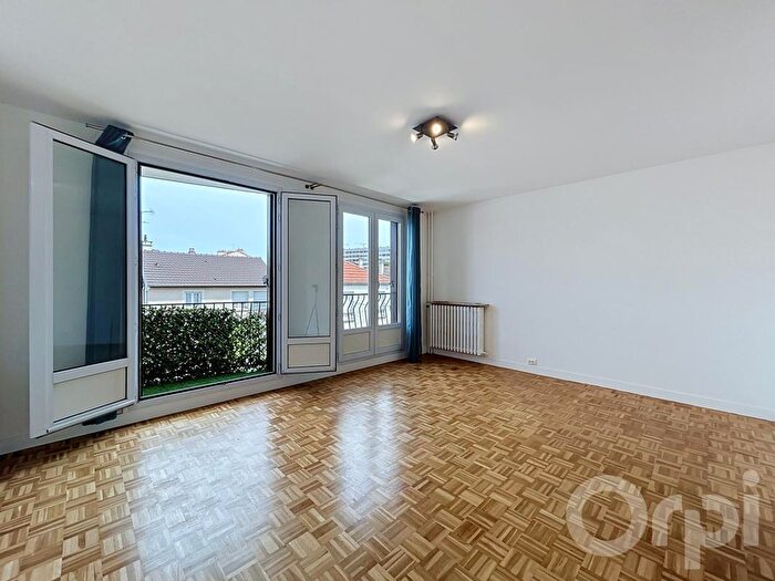 Maisons-Alfort, Alfort : Appartement 2 pièces à louer