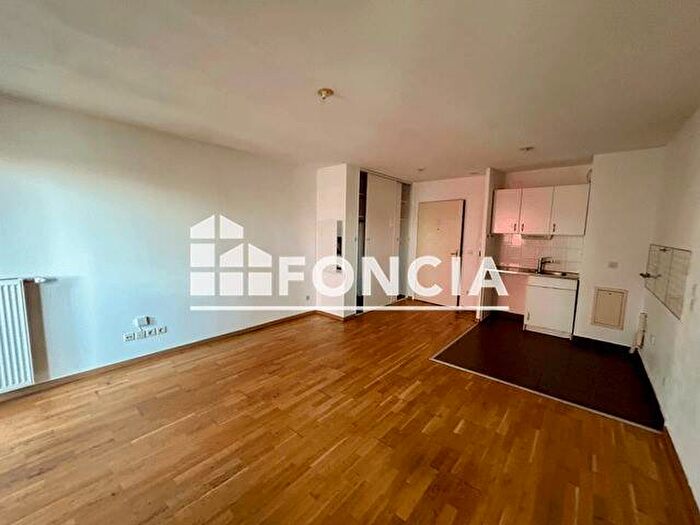 Appartement à louer - Saint Jean, Villeurbanne - 2 pièces - 1 chambre