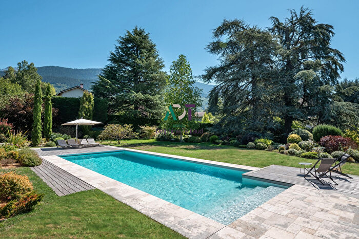 Maison 9 pièces à vendre - Saint-Martin-d'Uriage