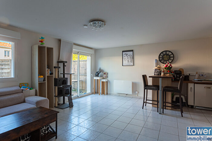 Maison à vendre - Soyaux - 4 pièces - 3 chambres