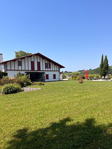 Souraïde : Maison 12 pièces à vendre