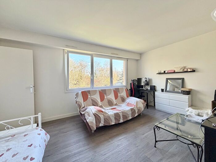 Appartement à louer - Antony, Baconnets - 1 pièce