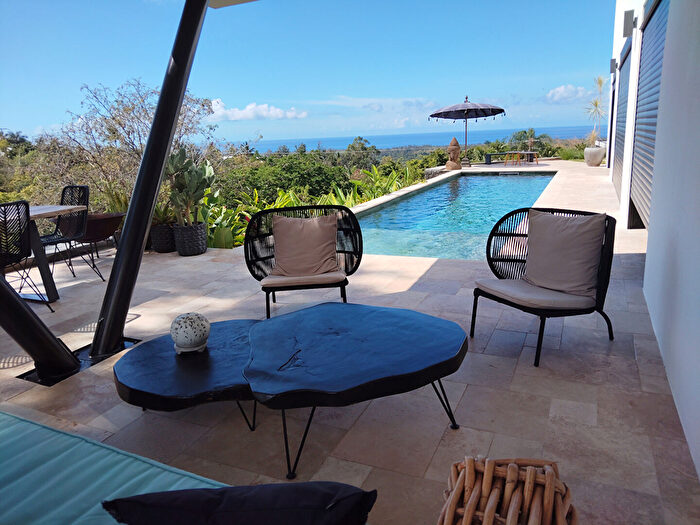 Maison à vendre - Létang-Salé, Centre-ville, Ravine Sheunon - 5 pièces - 3 chambres