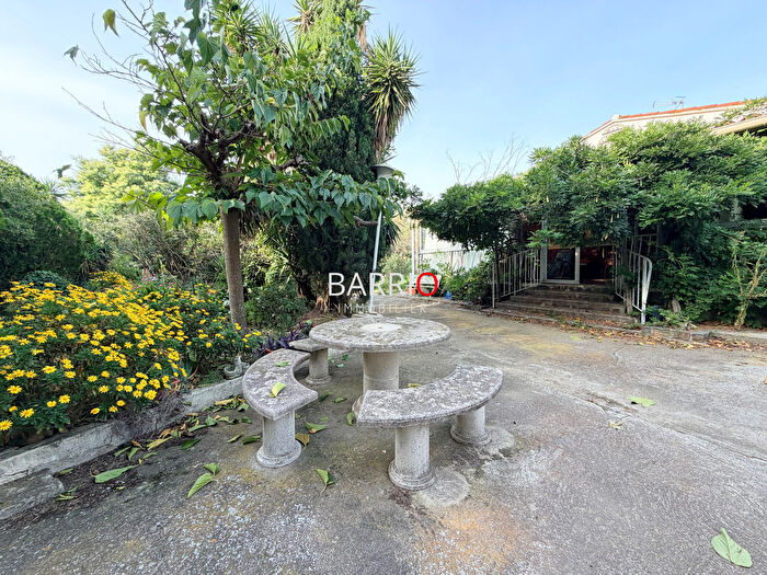 Maison à vendre - Argelès-sur-Mer - 5 pièces - 3 chambres