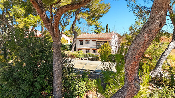 Maison 6 pièces à vendre - Bouc-Bel-Air, La Salle