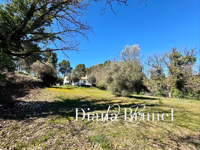 Maison à vendre - Grambois - 4 pièces - 3 chambres