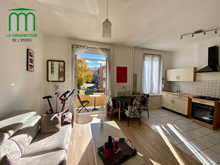 Appartement 2 pièces à Saint-Étienne, Saint-Roch, Vivaraize, Valbenoite, Centre Deux, à vendre