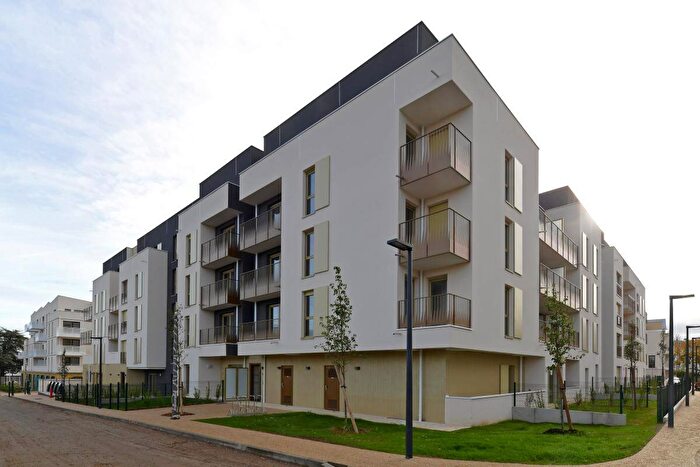 Appartement à louer - Centre Ville, Plaisir - 2 pièces - 1 chambre