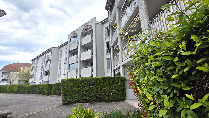 Appartement à vendre - Valence, Valensolles - 3 pièces - 2 chambres