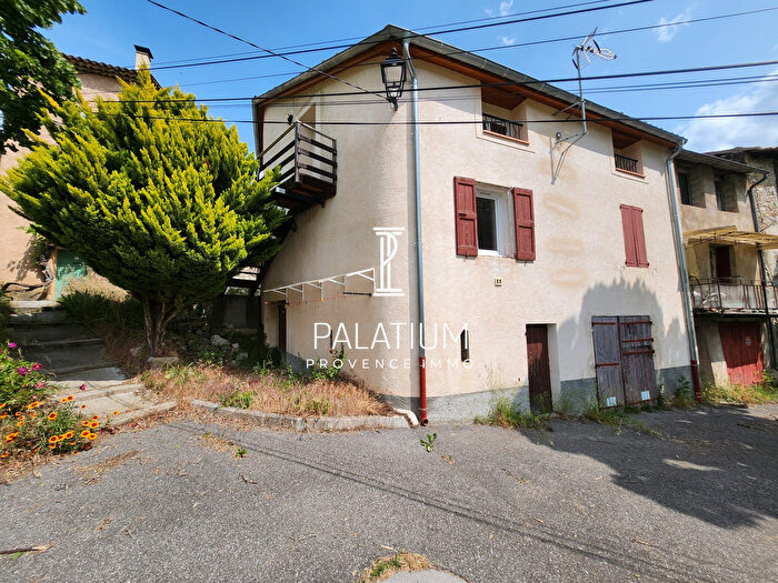 Maison à vendre - Châteauredon - 7 pièces