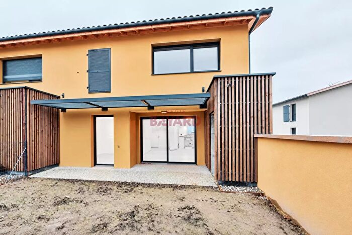 Civrieux-d'Azergues - Maison 4 pièces à louer