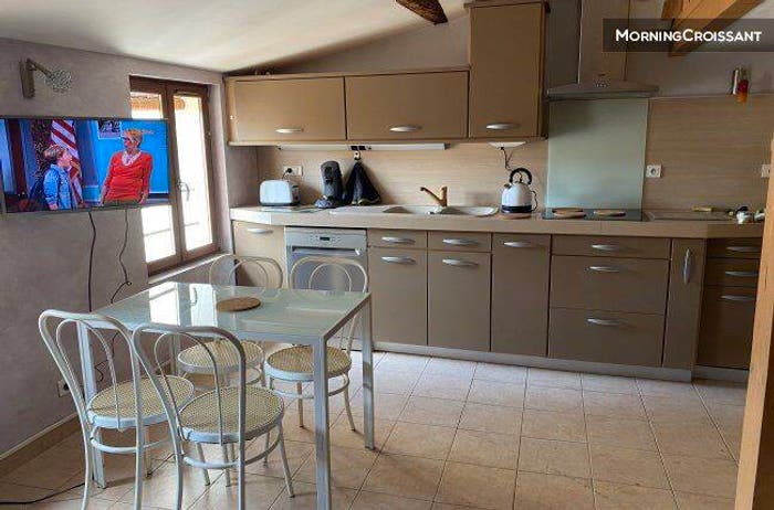 Appartement 1 pièce à louer - Centre Ville, Aix-en-Provence