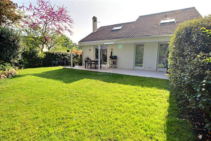 Maison à vendre - Verneuil-sur-Seine, Les Clairières, Les Renardières - 7 pièces - 4 chambres