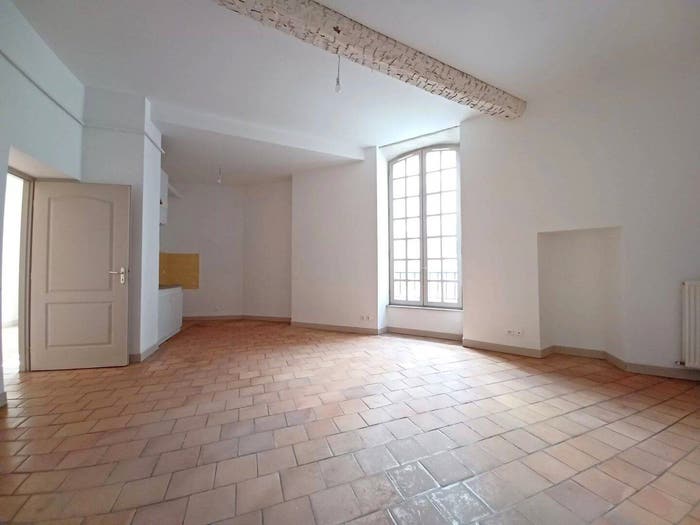 Le Sizen, Beaucaire - Appartement 3 pièces à louer