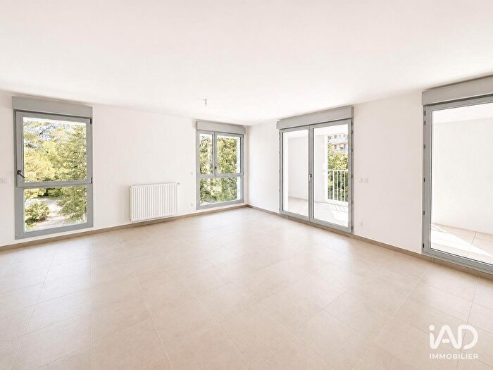 Marseille 10ème, Saint-Tronc : Appartement 4 pièces à vendre