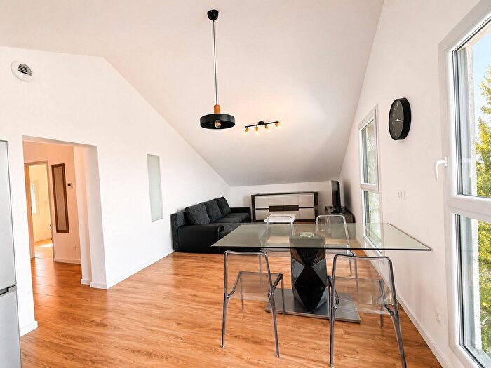 Saint-Cergues : Appartement 3 pièces à louer