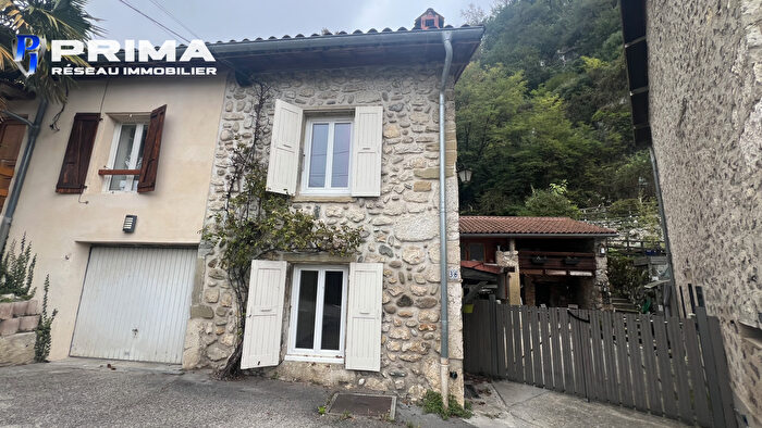 Maison à vendre - La Buisse - 3 pièces - 2 chambres