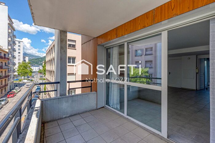 Grenoble, Eaux-Claires, Mistral - Appartement 3 pièces à vendre