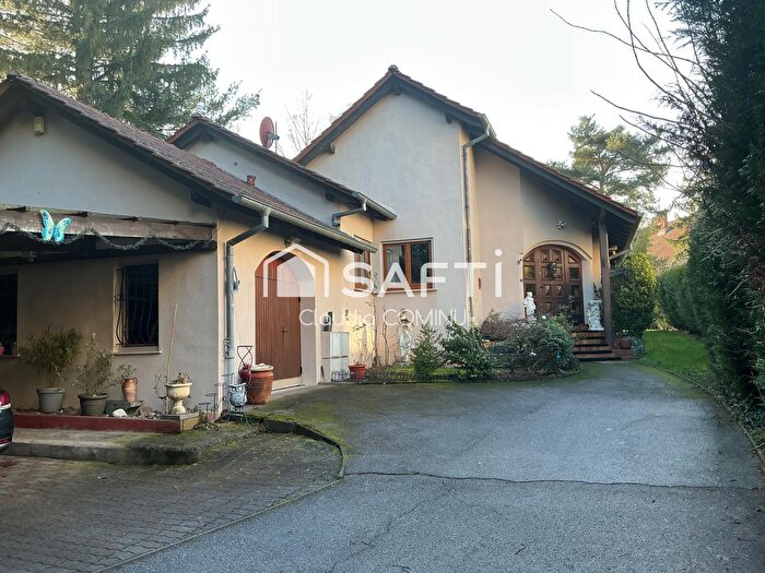 Maison à vendre - Forbach, Wiesberg, Petite Forêt - 7 pièces - 6 chambres