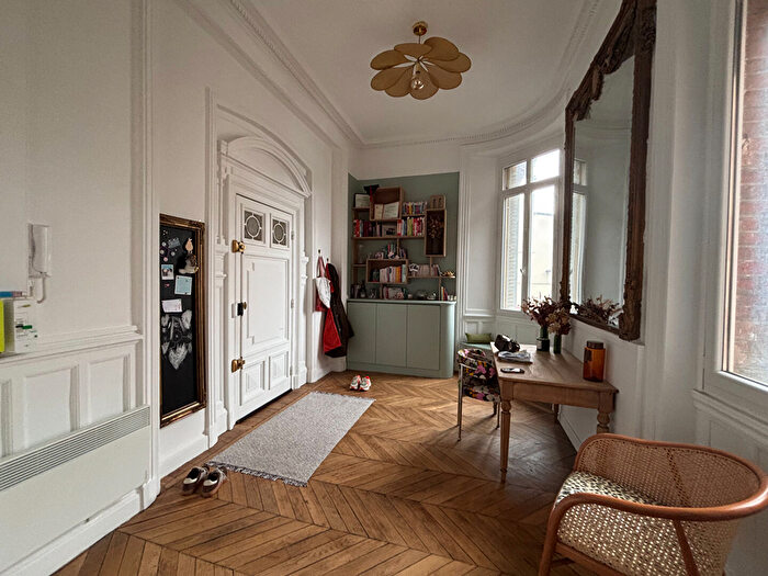Reims, Centre-ville - Appartement 4 pièces à louer